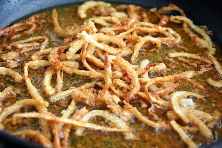 Easy Crispy Fried Onions Recipe - Living Vegan